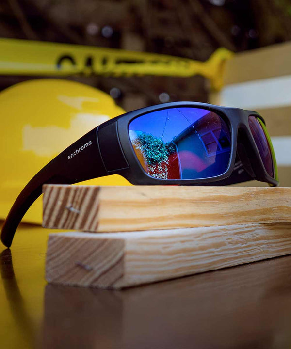 Panoramic Cx3 Sunglasses with Matte Black Frame | EnChroma